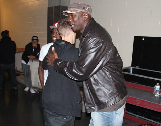 Justin Bieber Meets Michael Jordan - 1/22/13 Photo Gallery | NBA.com