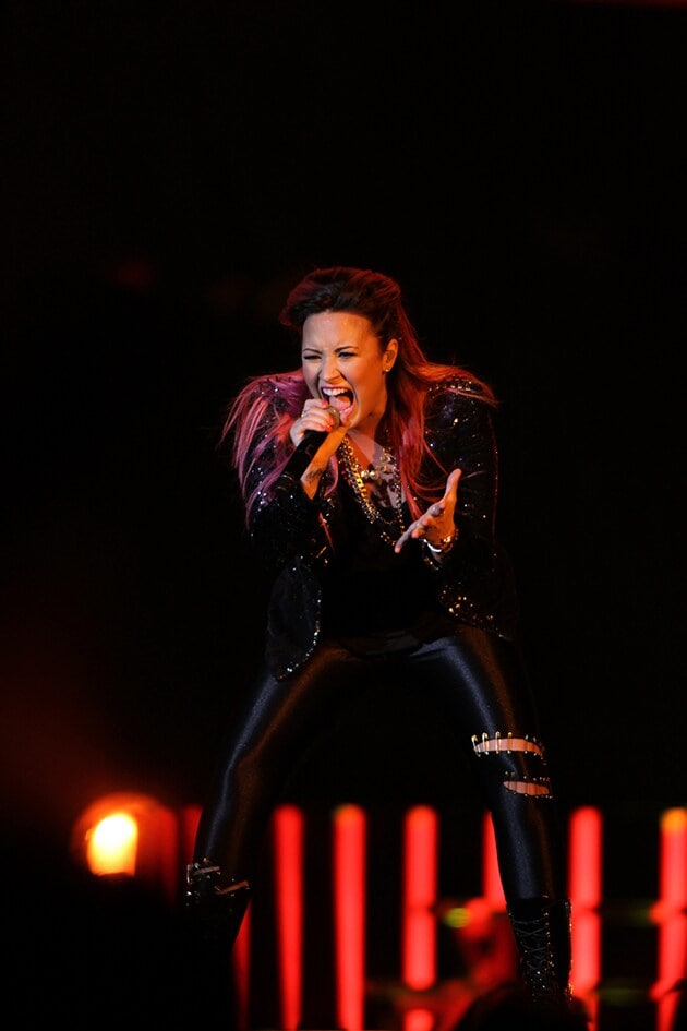 Demi Lovato Neon Lights Tour - 2/23/14 Photo Gallery | NBA.com