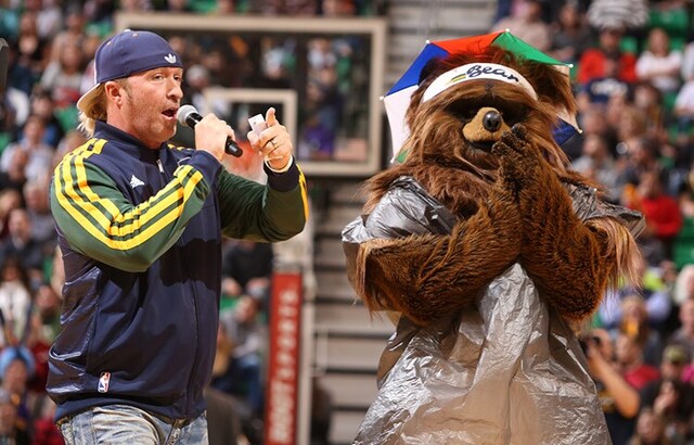 Photos: Jazz 122, Pacers 119 (OT) Photo Gallery | NBA.com