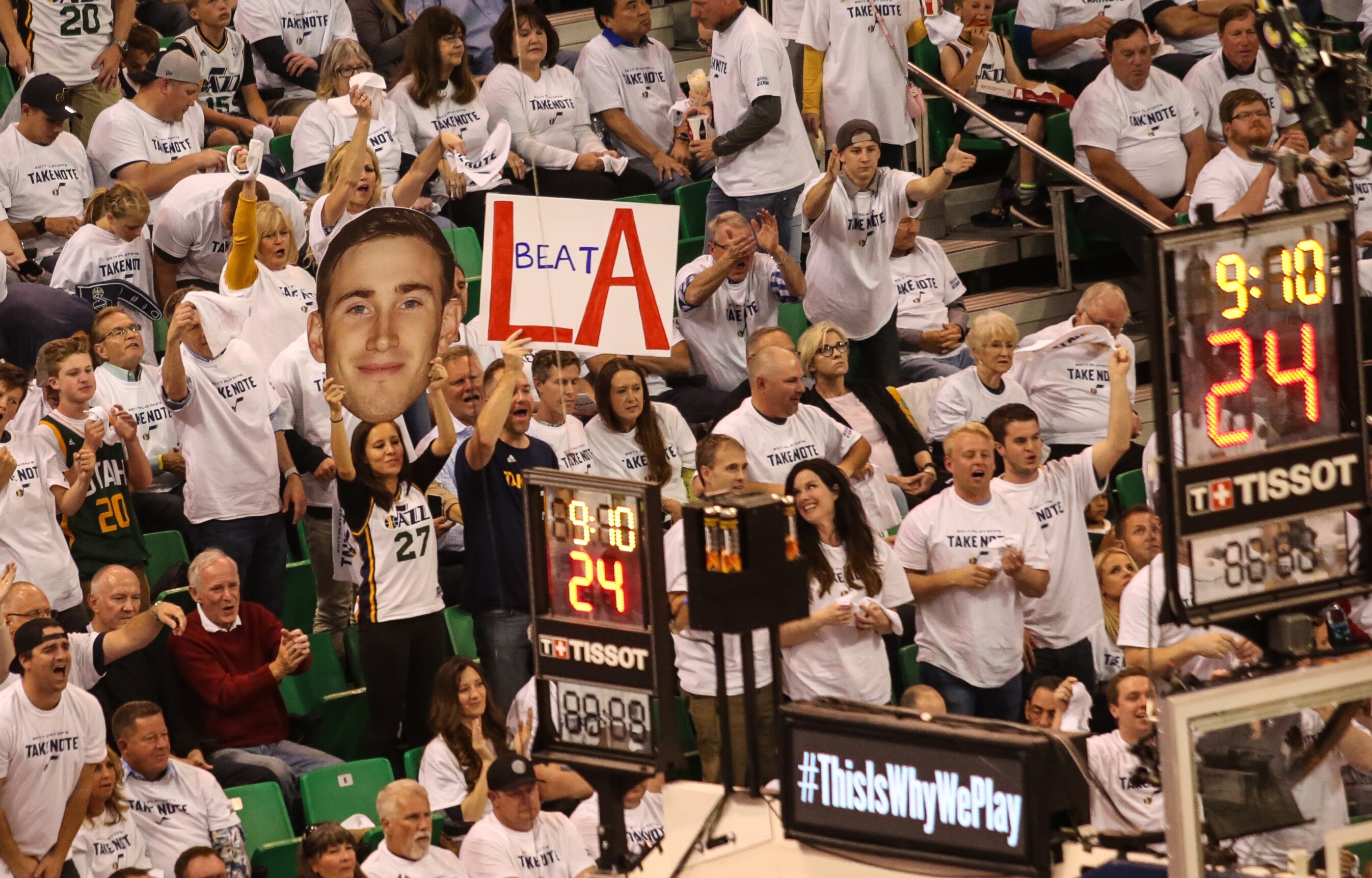 Photos - Round 1 Fan Gallery | Utah Jazz
