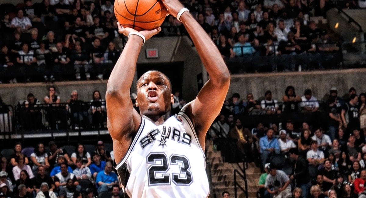 Jazz Sign Free Agent Eric Dawson | Utah Jazz