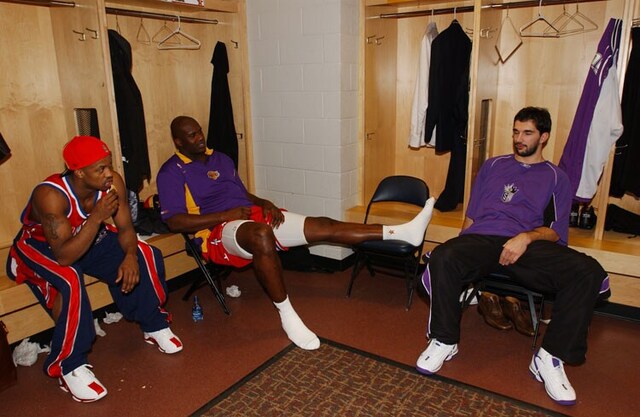 Rare Photos: Peja Stojakovic Photo Gallery | NBA.com