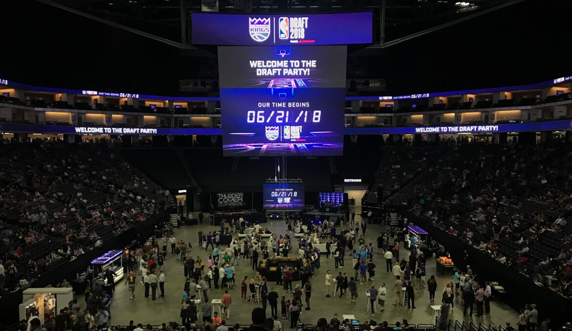 Kings Fans Celebrate at Draft Party | Sacramento Kings