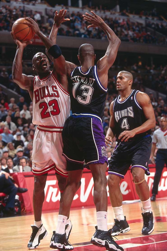Gallery: Michael Jordan vs Kings Photo Gallery | NBA.com