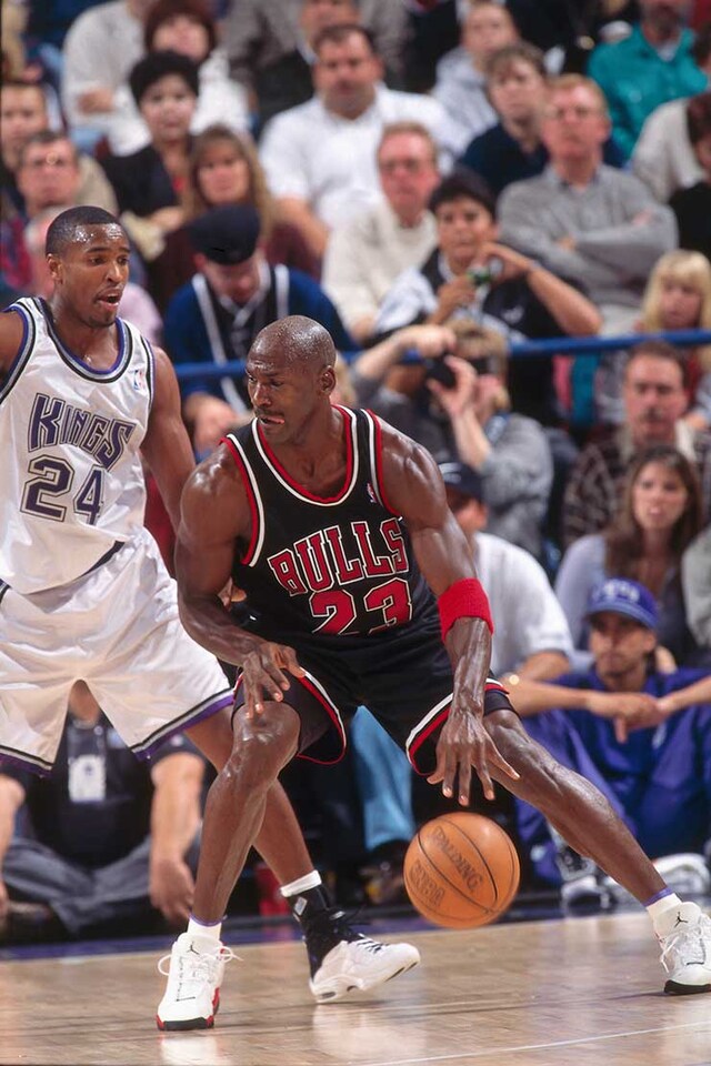 Gallery: Michael Jordan vs Kings Photo Gallery | NBA.com