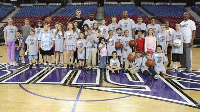 Kings Recognize Autism Awareness | Sacramento Kings