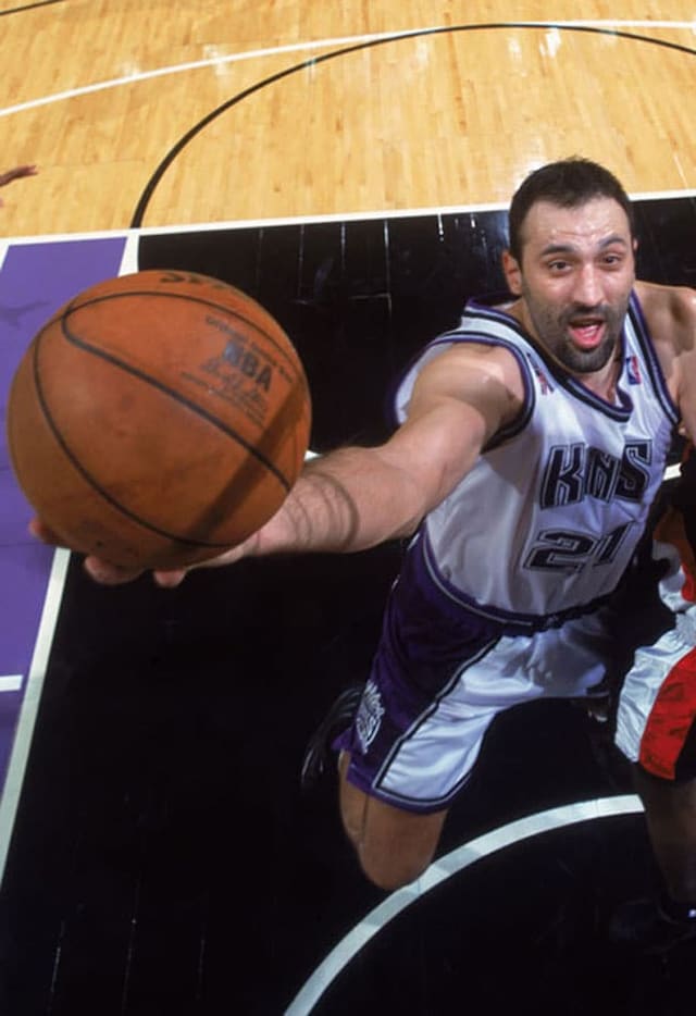Behind The Jersey: Vlade Divac Photo Gallery | NBA.com