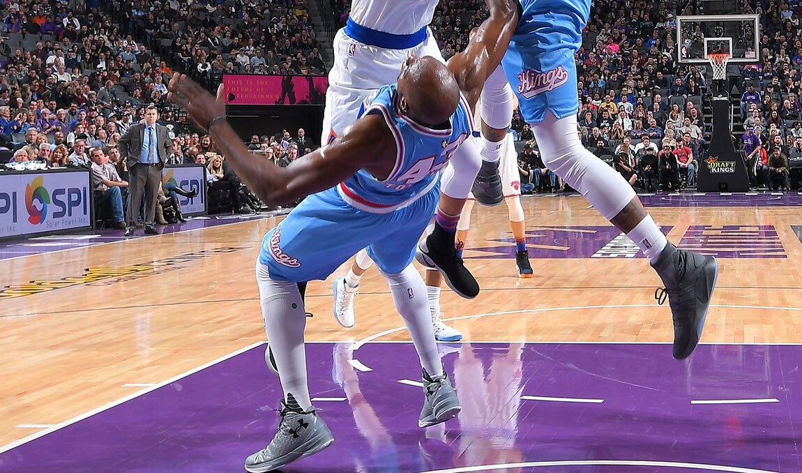 Tolliver Excels at Taking Charges | Sacramento Kings
