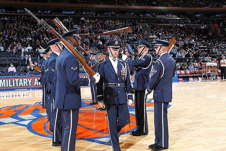Gallery: Military Appreciation Night at The Garden | New York Knicks