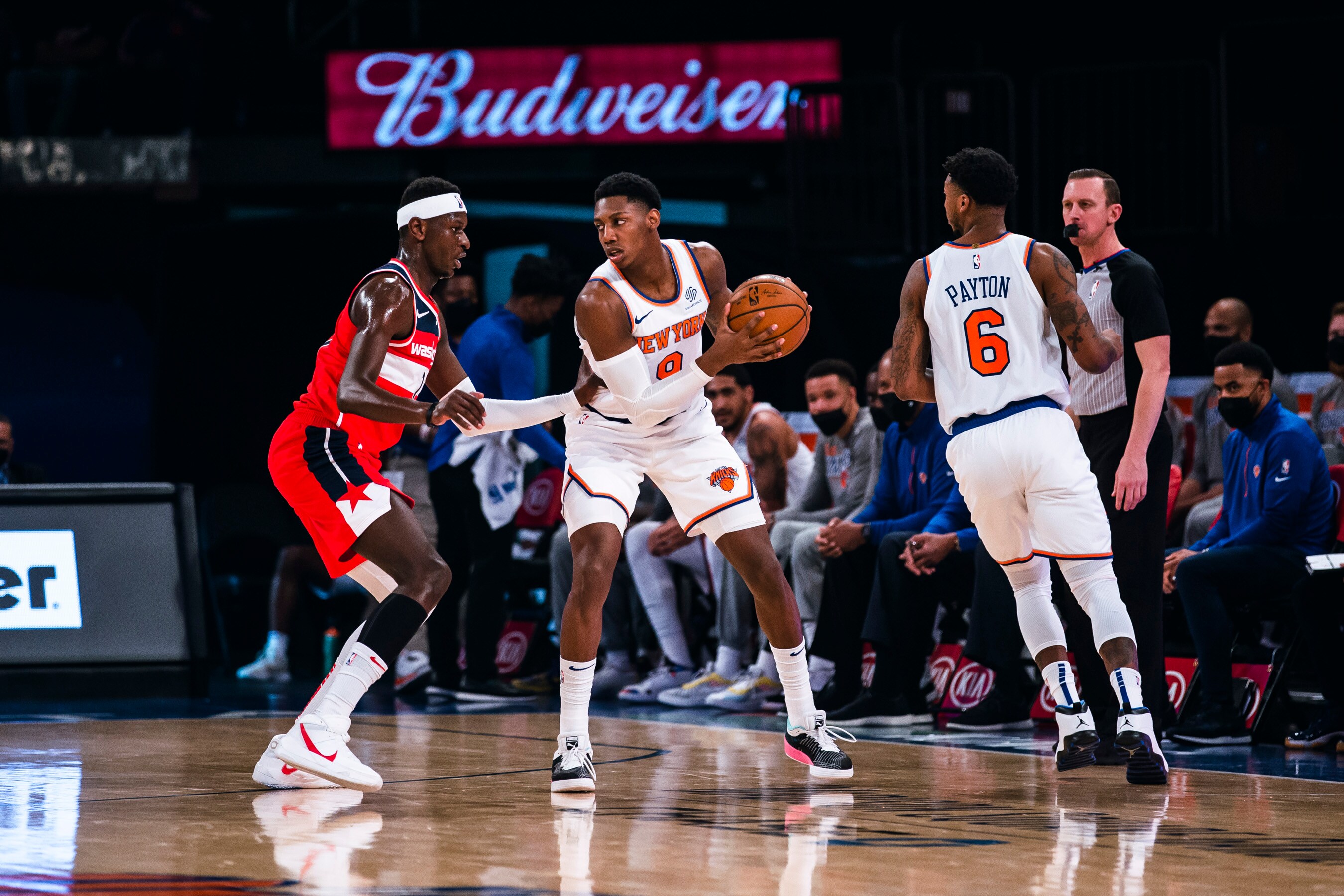Knicks on the Court: March 23 vs. Wizards Photo Gallery | NBA.com