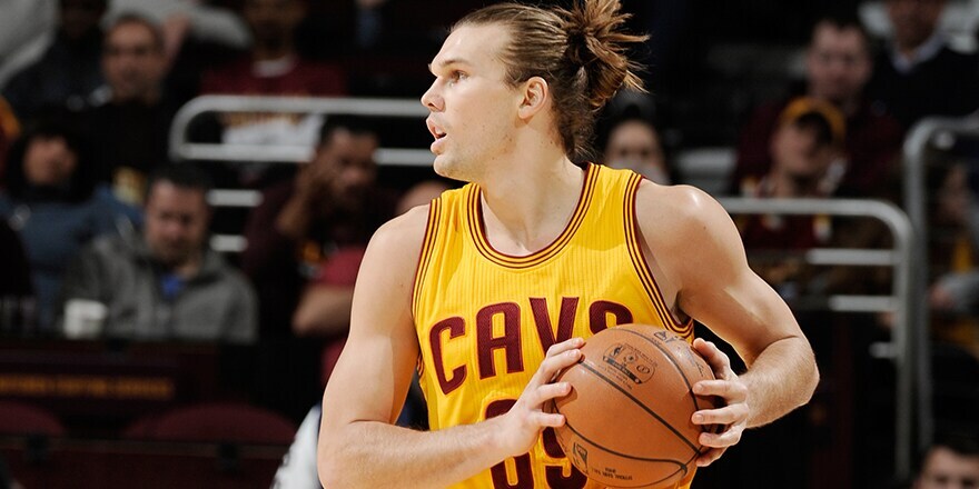 Knicks Sign Amundson and Thomas To 10-Day Contracts | New York Knicks