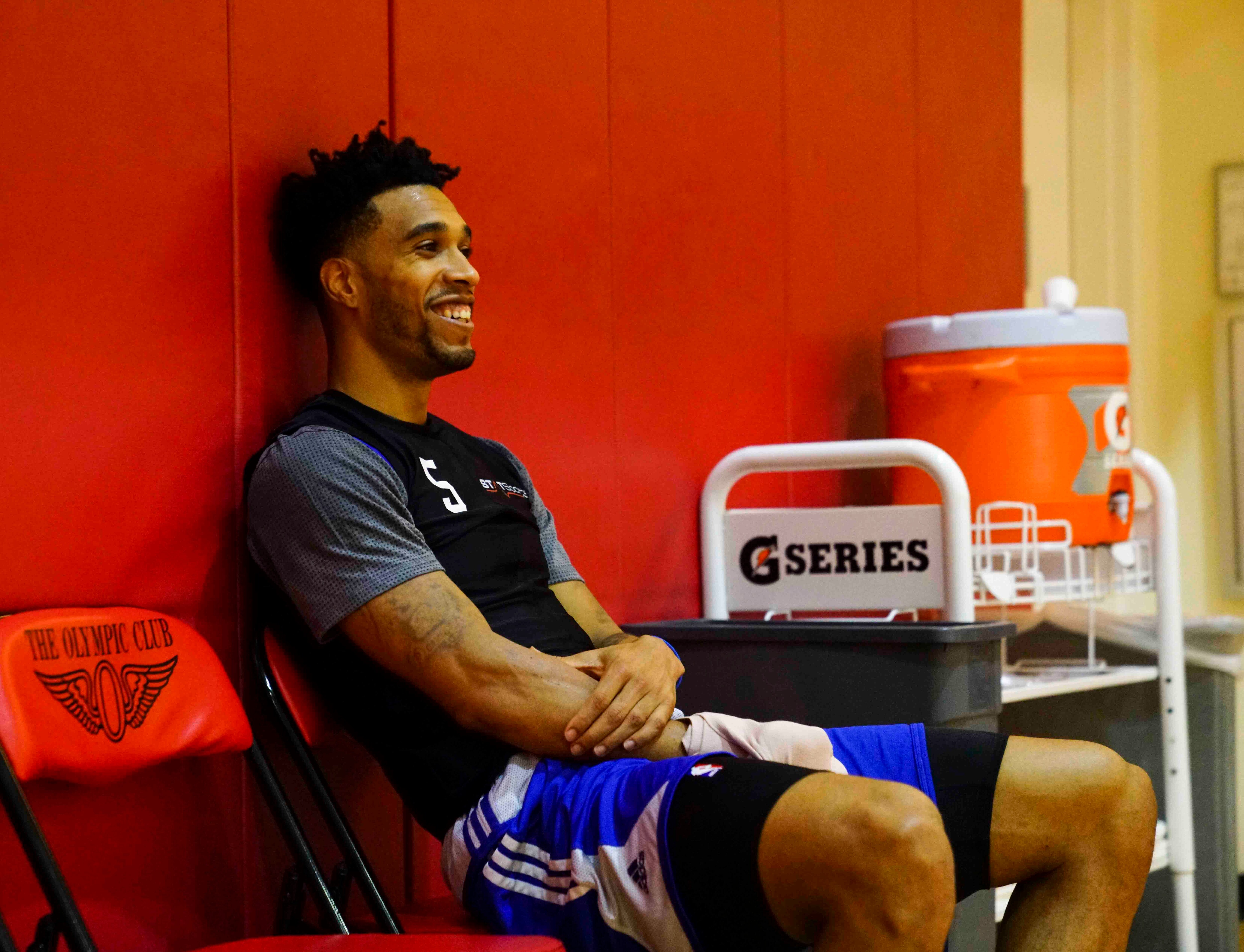 Gallery: Knicks Hit The Floor in San Francisco Photo Gallery | NBA.com