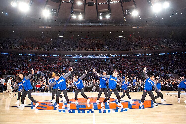 Gallery: Knicks City Kids Rock MSG on Opening Night Photo Gallery | NBA.com