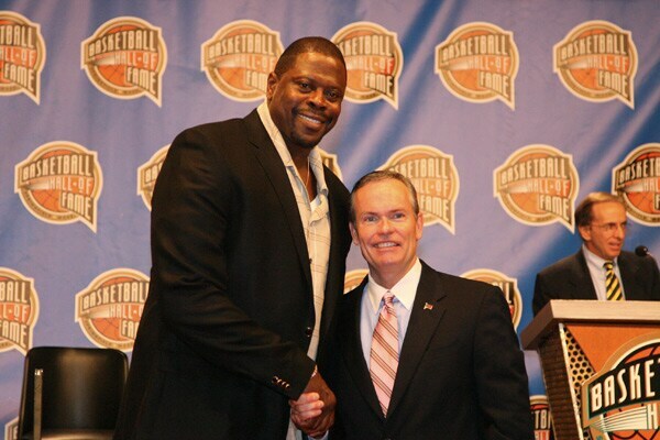 Patrick Ewing's Hall of Fame Enshrinement Photo Gallery | NBA.com