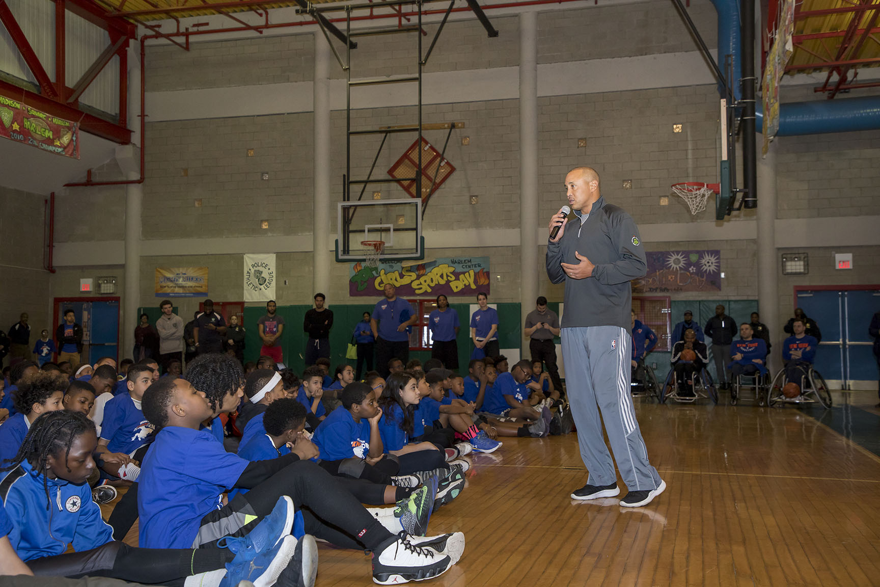 Junior Knicks: Martin Luther King Jr. Day Clinic Photo Gallery | NBA.com