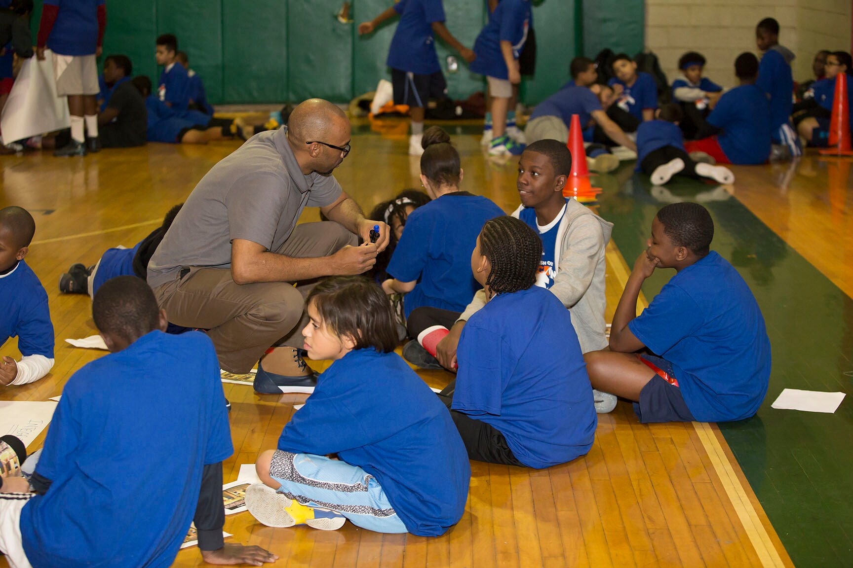 Junior Knicks: Martin Luther King Jr. Day Clinic Photo Gallery | NBA.com