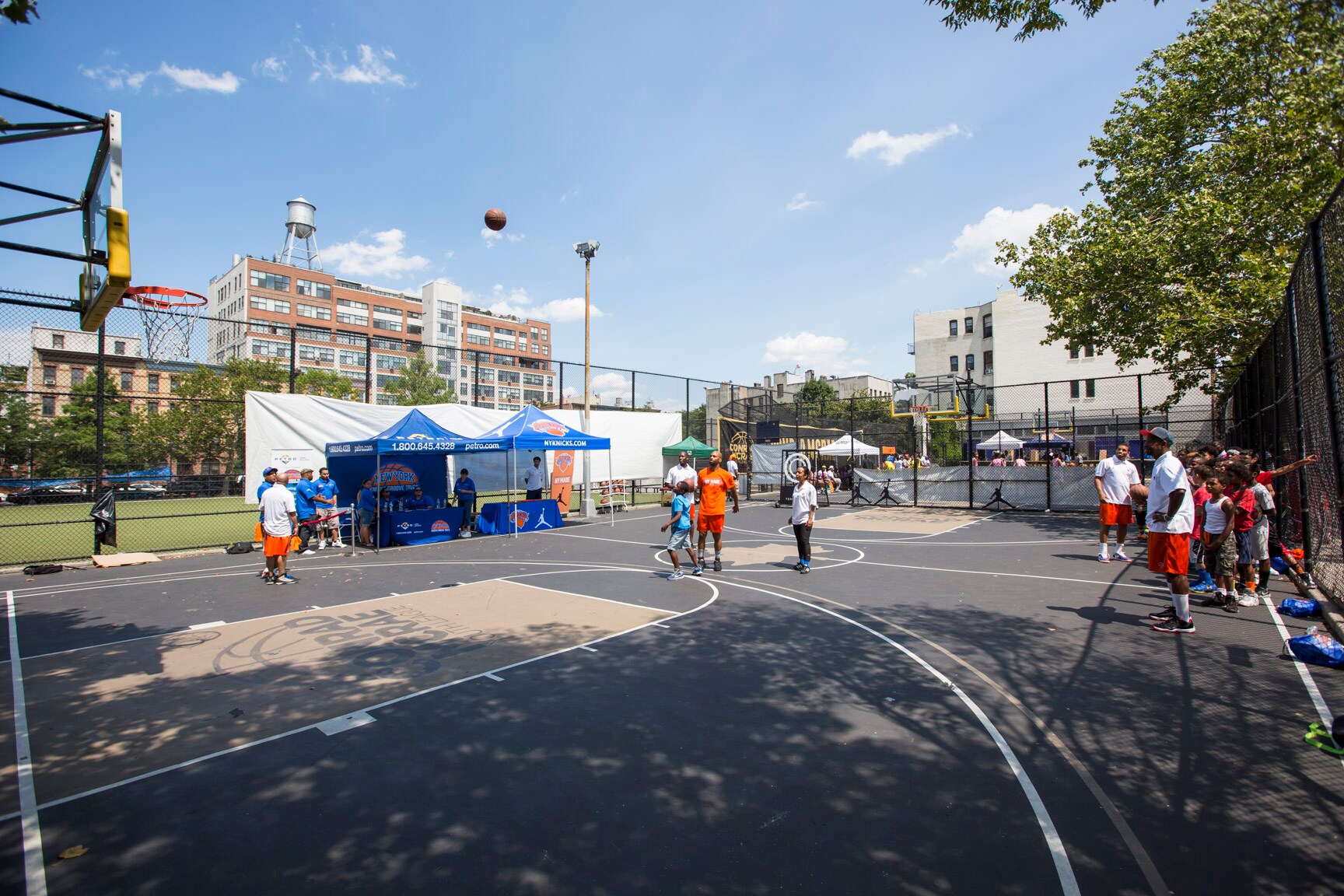 Gallery: Brand Jordan Conrad McRae Streetball Tournament | New York Knicks