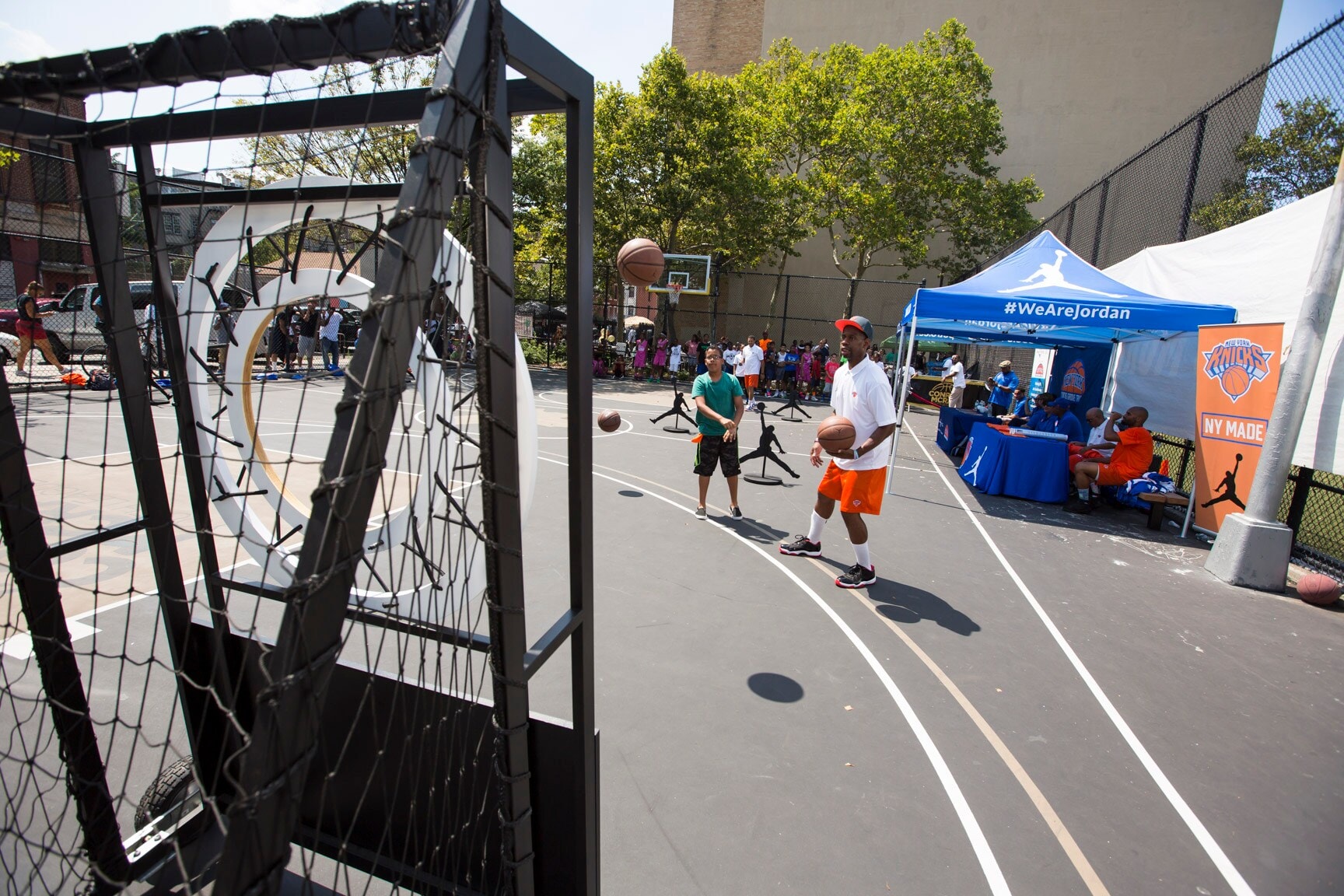 Gallery: Brand Jordan Conrad McRae Streetball Tournament | New York Knicks