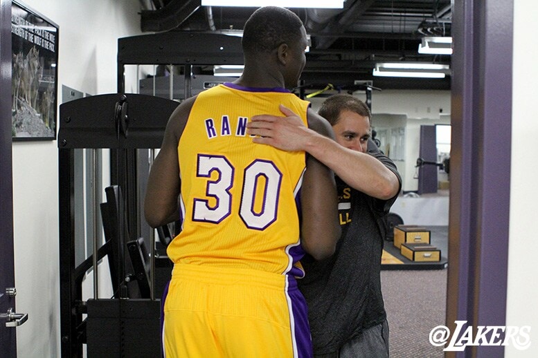 Behind-the-Scenes: Julius Randle's First Day as a Laker | Los Angeles ...