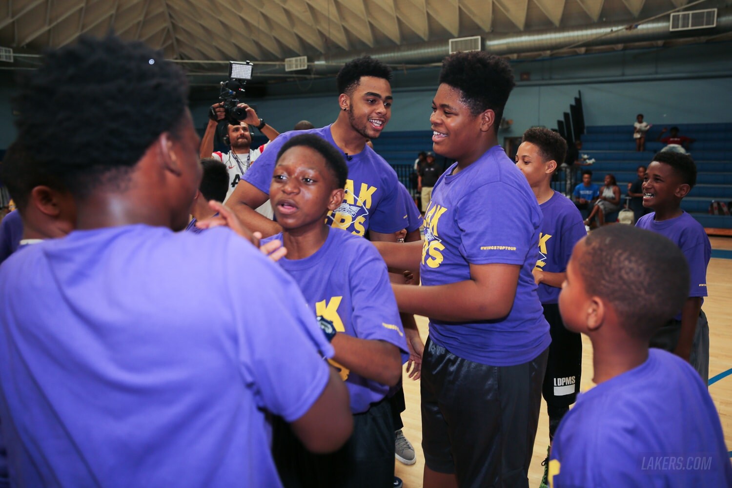 Wingstop Court Refurbisment and Basketball Clinic Photo Gallery | NBA.com
