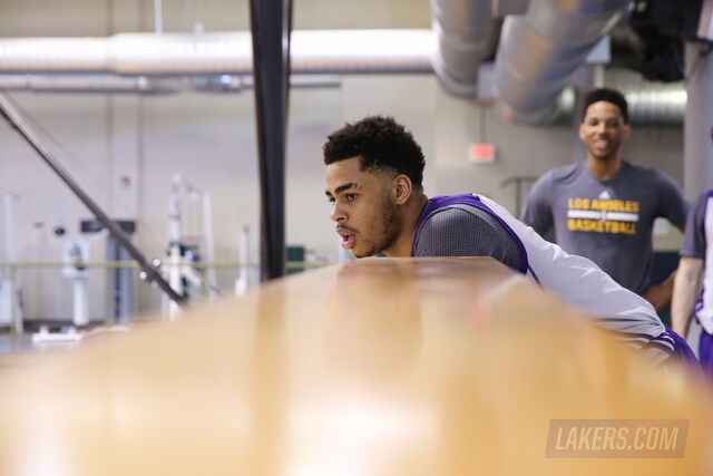Lakers Practice in San Antonio (2/5/16) Photo Gallery | NBA.com