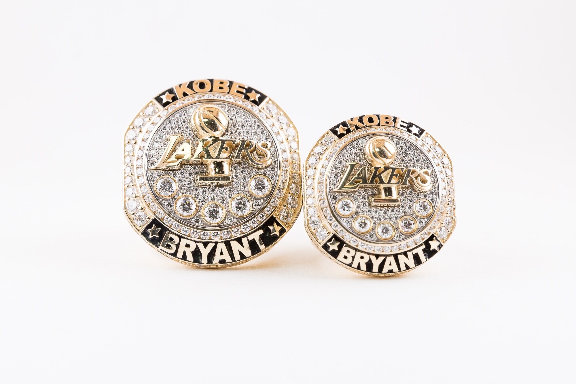 Lakers Present Kobe Bryant with Retirement Ring | Los Angeles Lakers