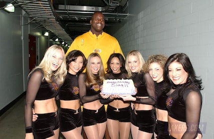 Shaq Photo Gallery | Los Angeles Lakers