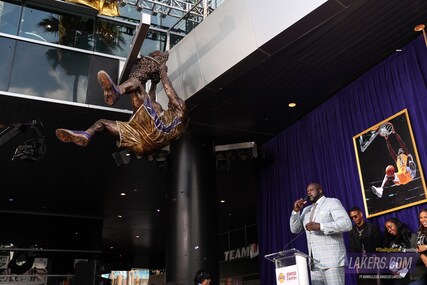 Shaquille O'Neal Statue Unveiling | Los Angeles Lakers
