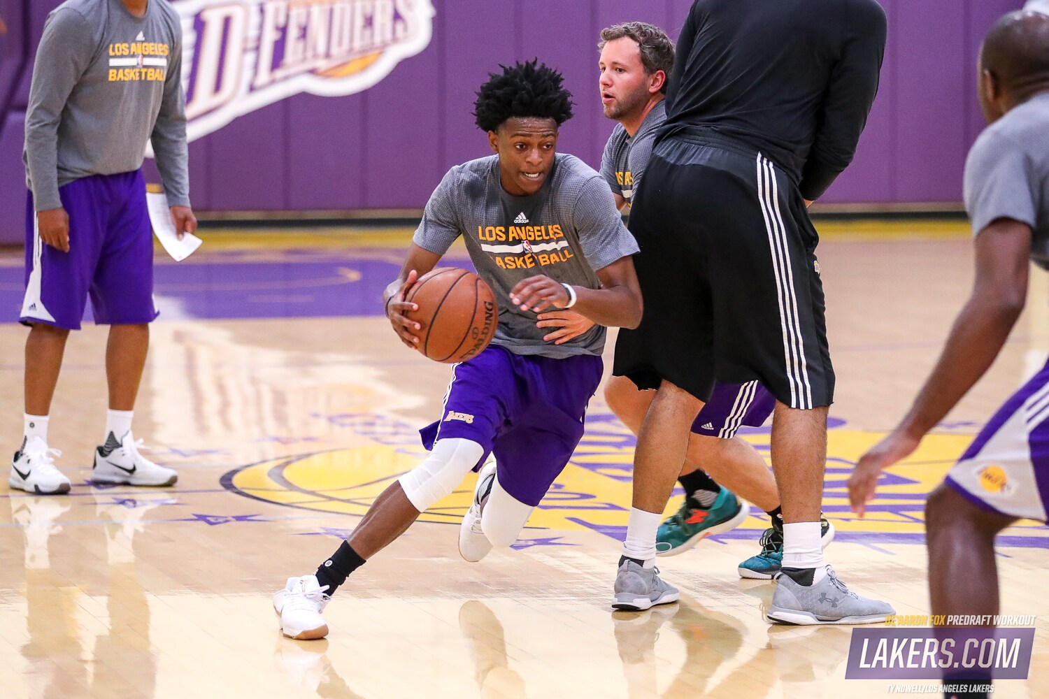 Tagged with De'Aaron Fox | NBA.com