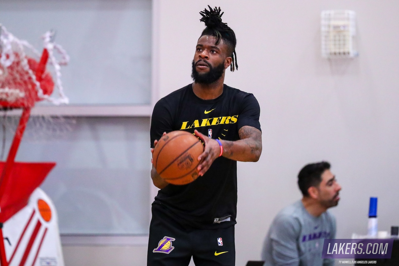 Photos: Lakers Practice in Philadelphia | Los Angeles Lakers