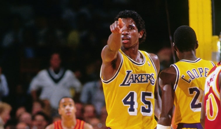 Lakers History: Showtime Prevails in OT Thriller in Atlanta | NBA.com