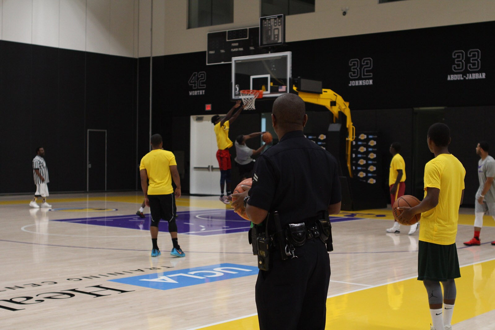 Building Bridges with Basketball 2017 Photo Gallery | NBA.com