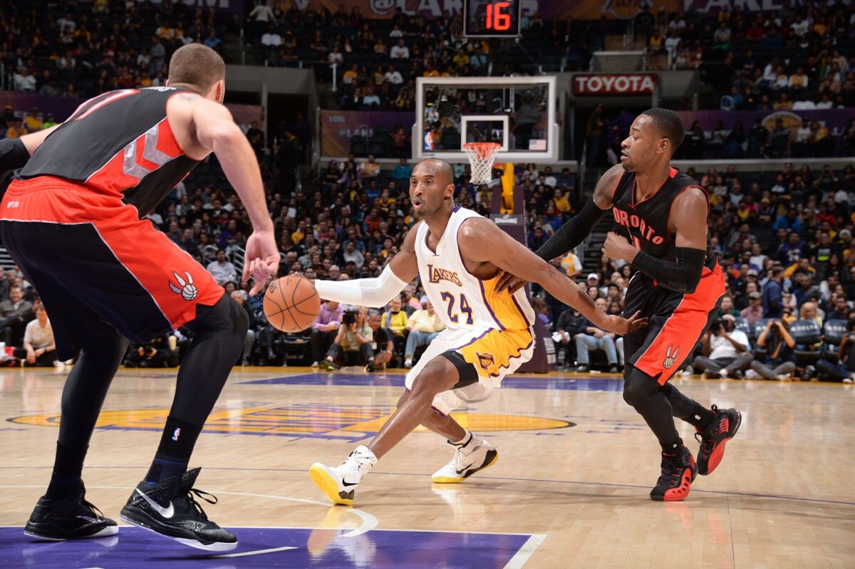 Photos: Lakers vs. Raptors (11/30/14) Photo Gallery | NBA.com