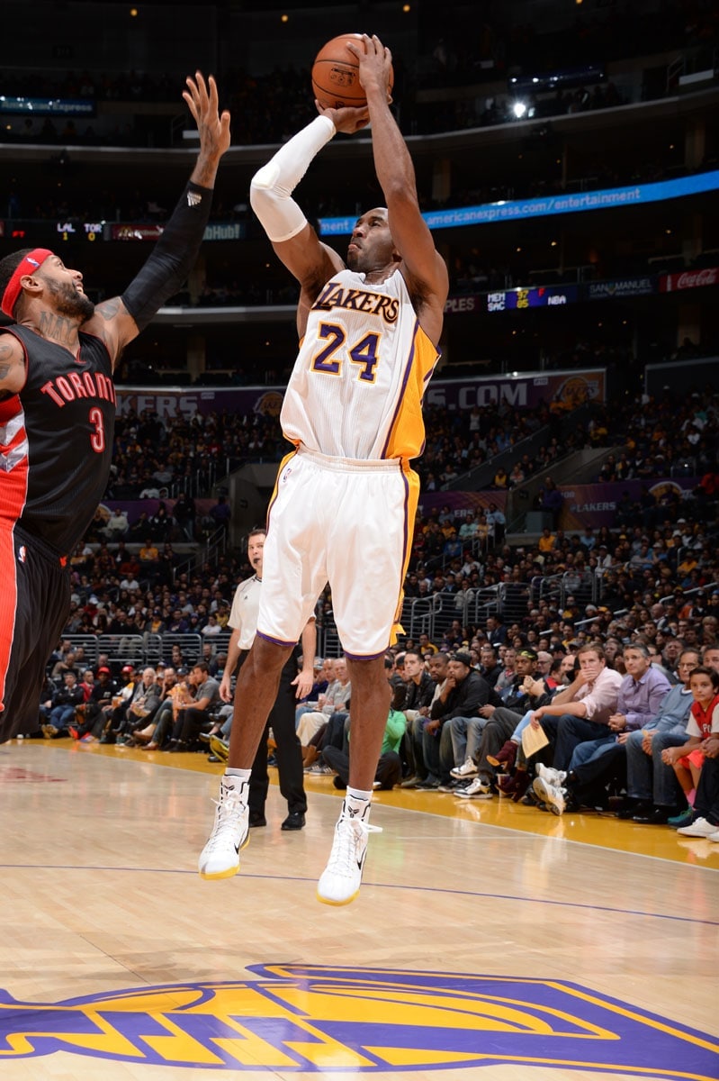 Photos: Lakers vs. Raptors (11/30/14) Photo Gallery | NBA.com