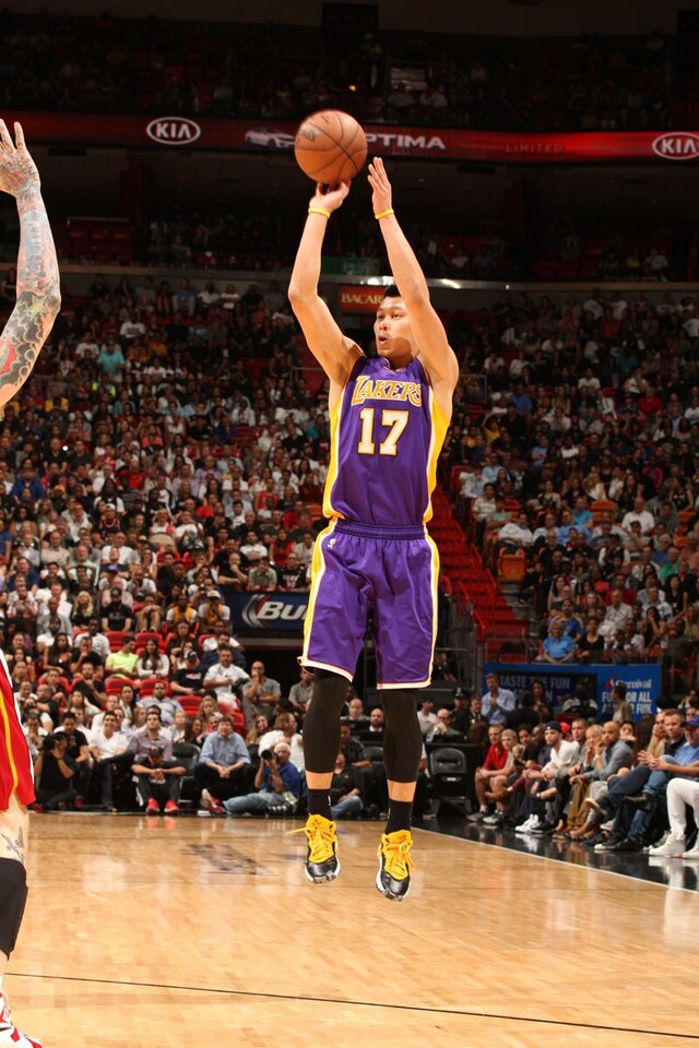 Photos: Lakers vs. Heat (3/4/15) Photo Gallery | NBA.com