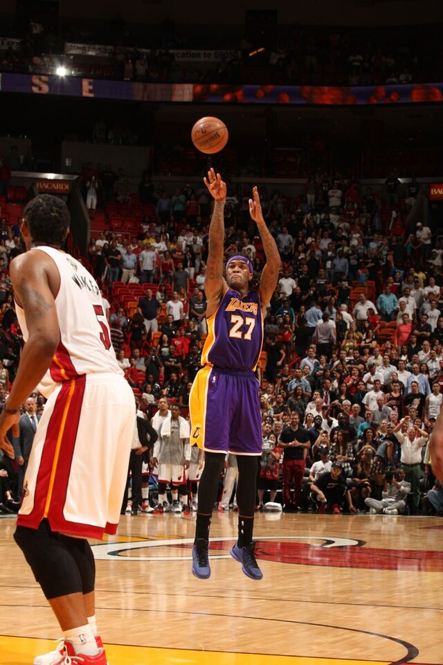 Photos: Lakers vs. Heat (3/4/15) Photo Gallery | NBA.com