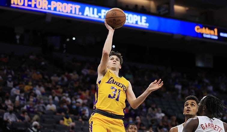 Lakers Two-Way Players Make Summer Debut | Los Angeles Lakers