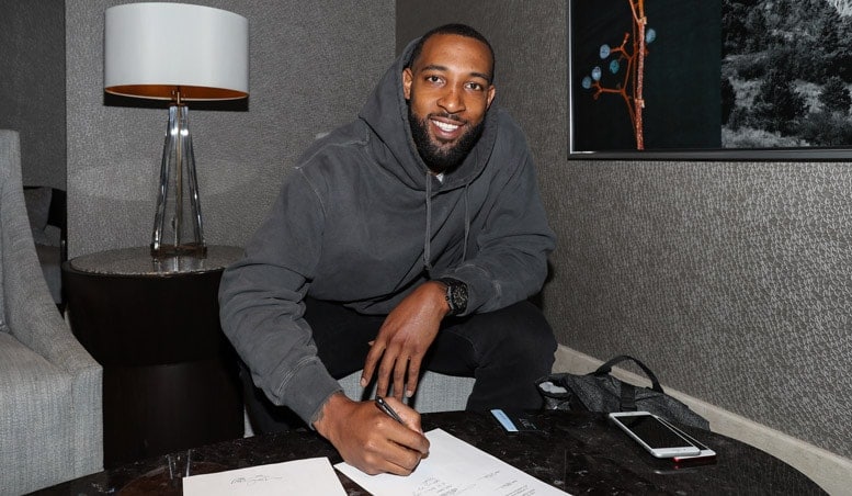 derrick williams contract