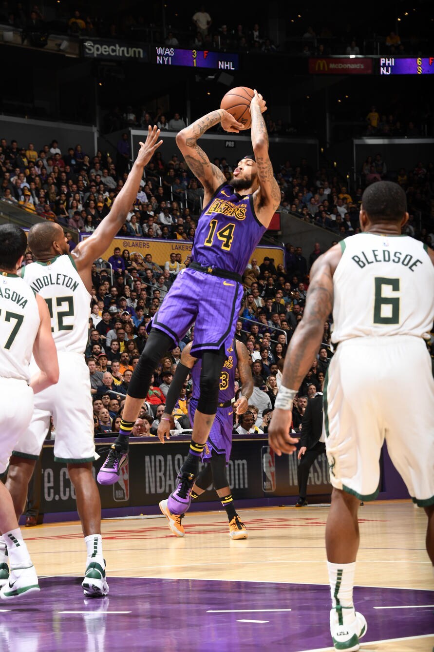 Photos: Lakers vs Bucks (03/01/19) Photo Gallery | NBA.com