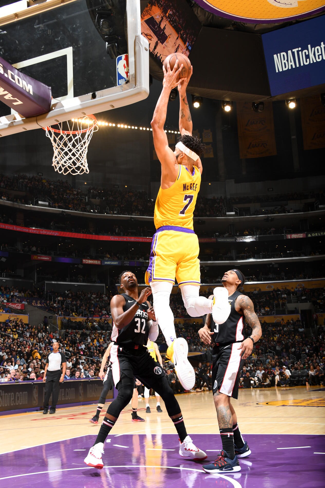 Photos: Lakers vs Wizards (03/26/19) Photo Gallery | NBA.com