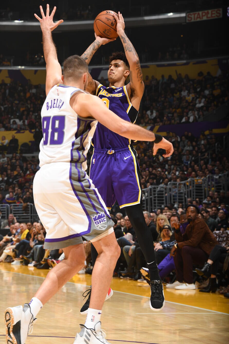 Photos: Lakers vs Kings (11/15/19) Photo Gallery | NBA.com