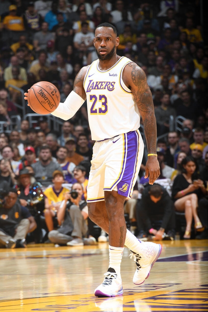 Photos: Lakers vs Hawks (11/17/19) Photo Gallery | NBA.com