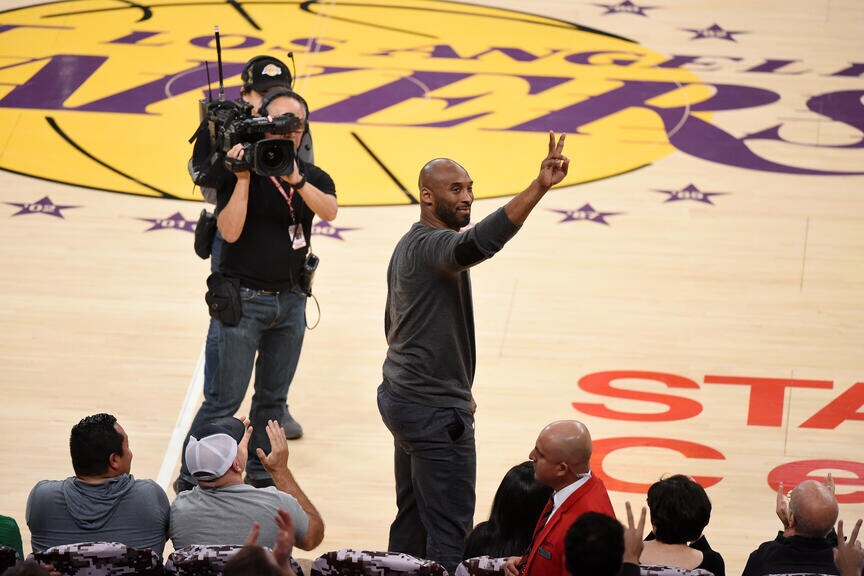 Photos: Lakers vs Hawks (11/17/19) Photo Gallery | NBA.com