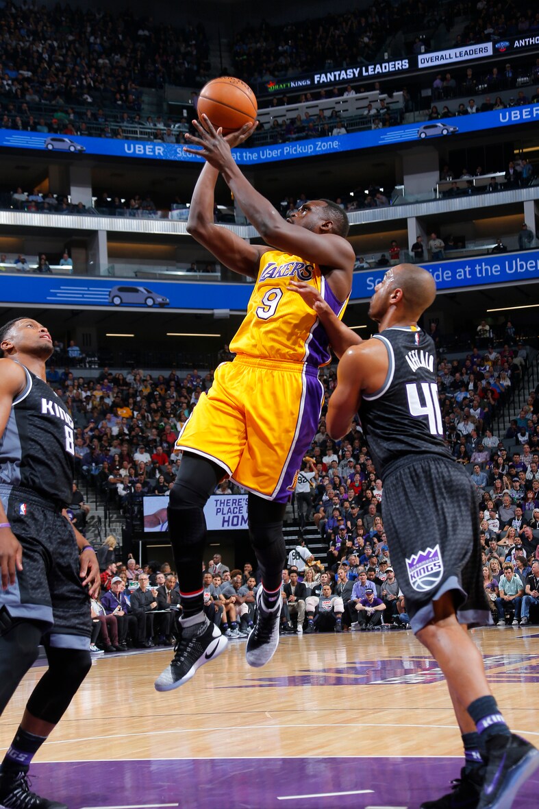 PHOTOS: Lakers vs. Kings (11/10/16) Photo Gallery | NBA.com