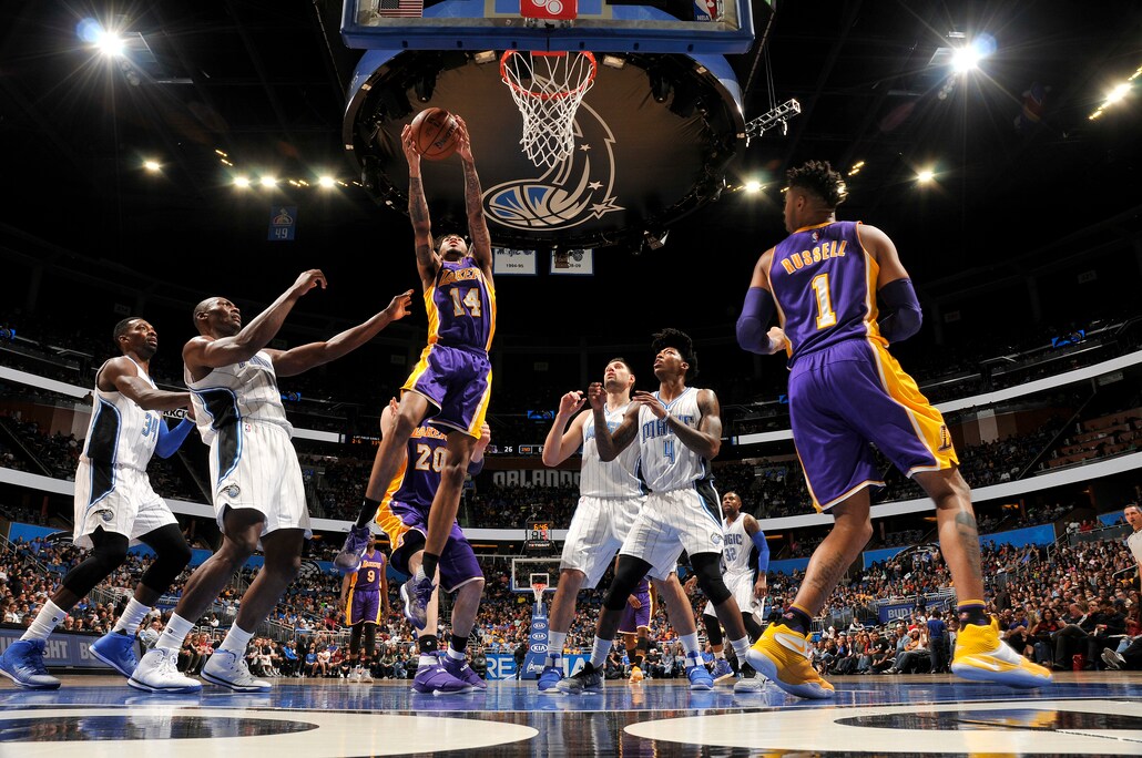 PHOTOS: Lakers at Magic (12/23/16) | Los Angeles Lakers
