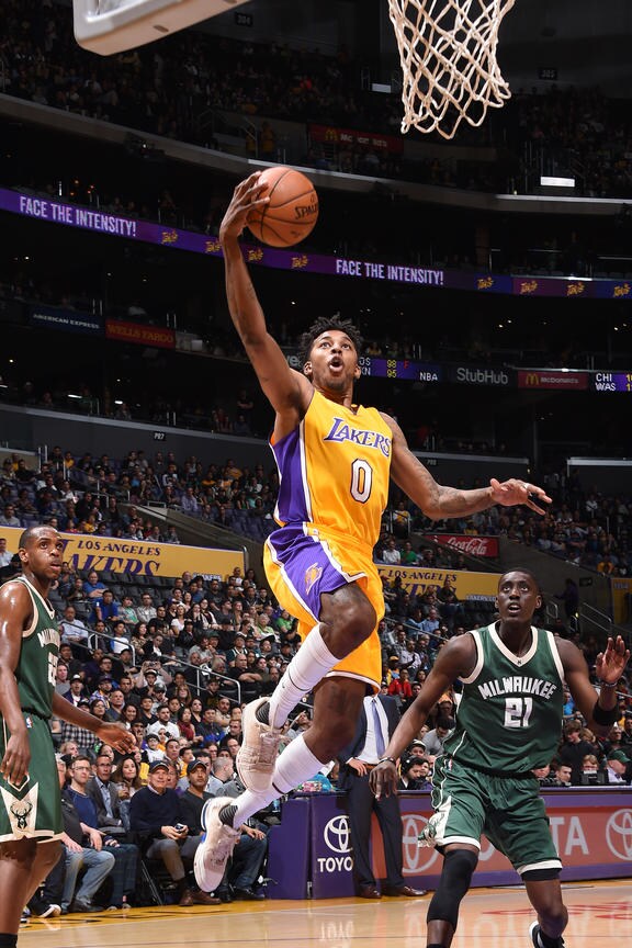 PHOTOS: Lakers vs. Bucks (03/17/17) | Los Angeles Lakers