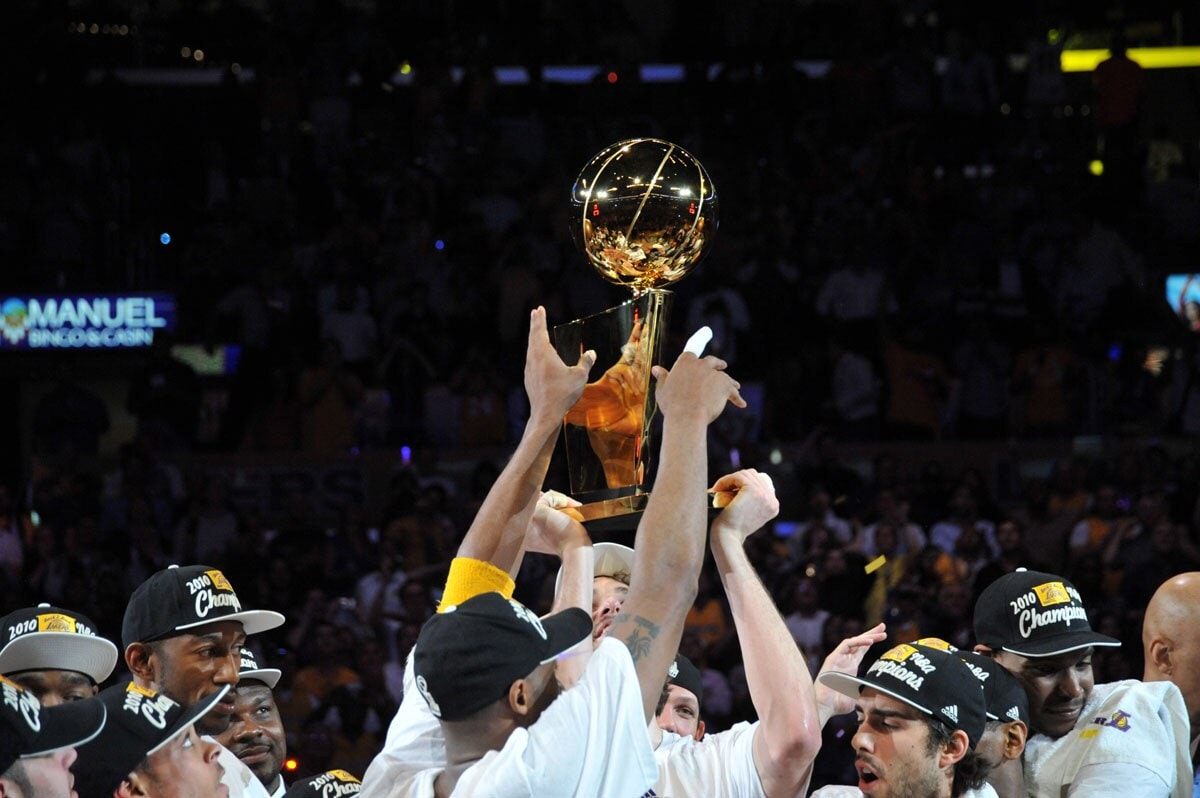 2010 Larry O'Brien Trophy Presentation Photo Gallery | Los Angeles Lakers