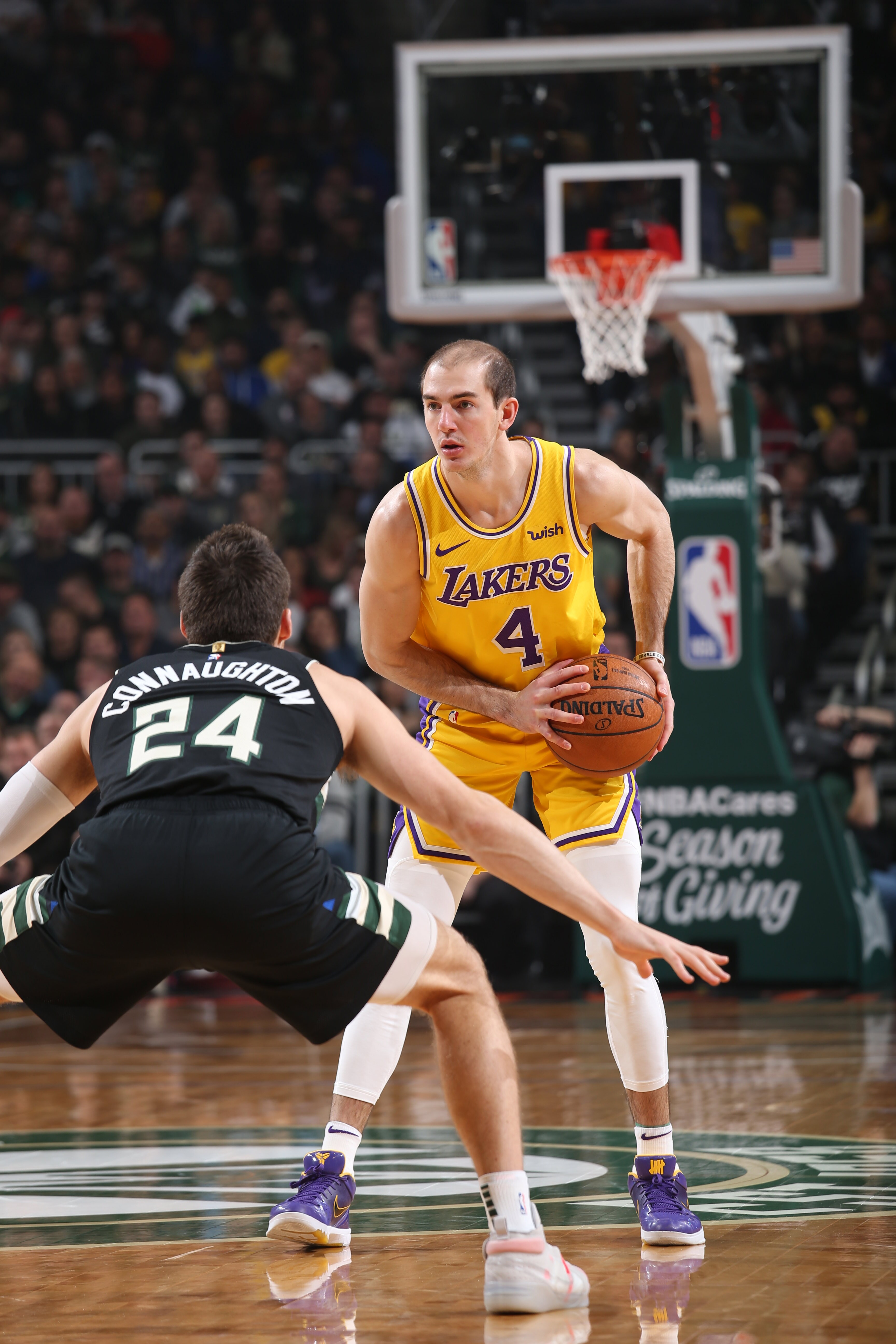 Photos: Lakers vs Bucks (12/19/2019) Photo Gallery | NBA.com
