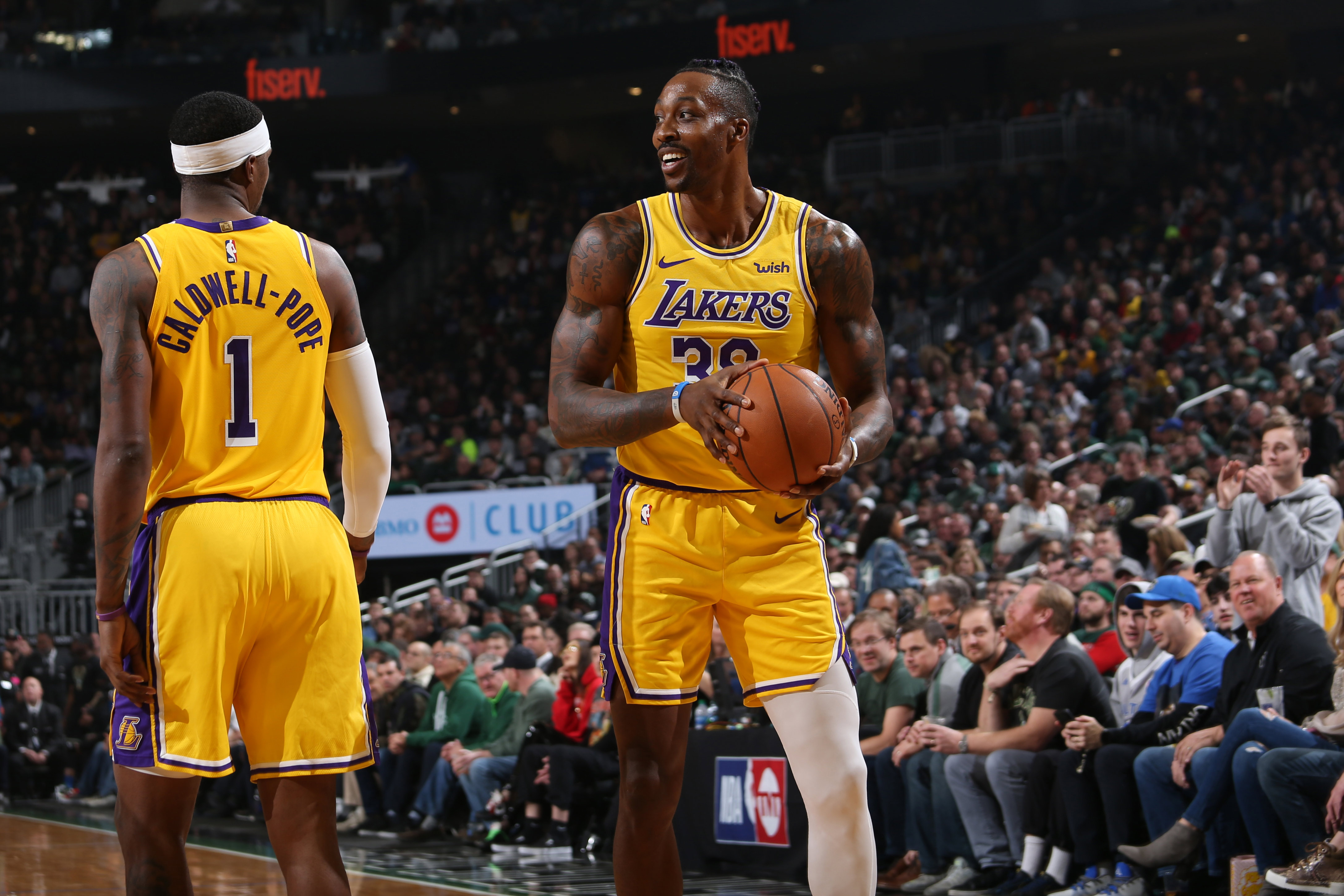 Photos: Lakers vs Bucks (12/19/2019) | Los Angeles Lakers