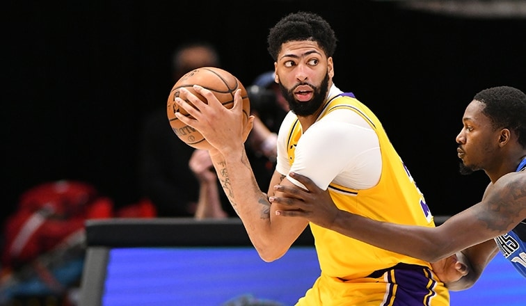 AD Returns, But Lakers Can’t Grab Win in Dallas | Los Angeles Lakers